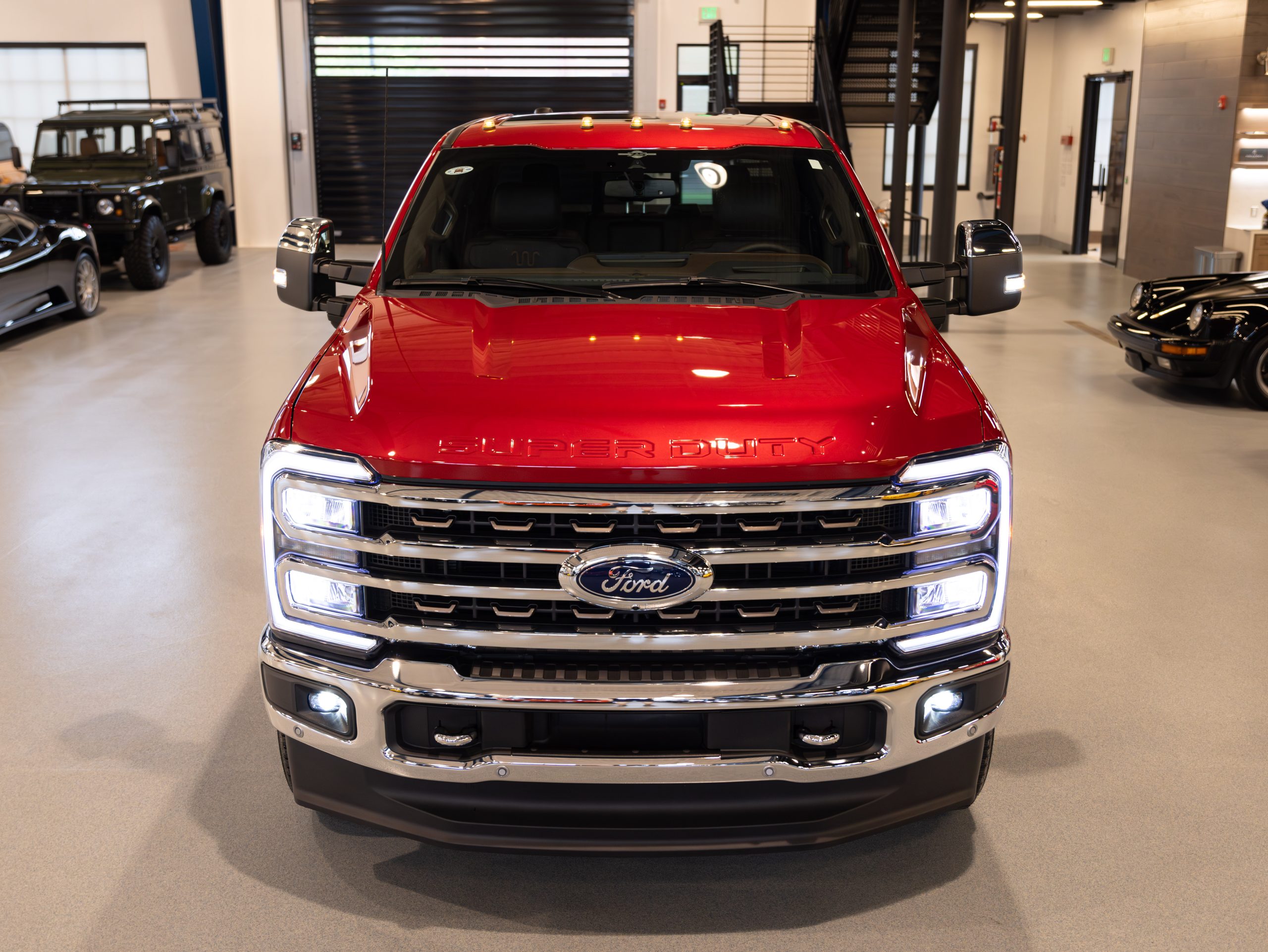 2023 Ford F250 Super Duty Crew Cab King Ranch - Monarch Showroom