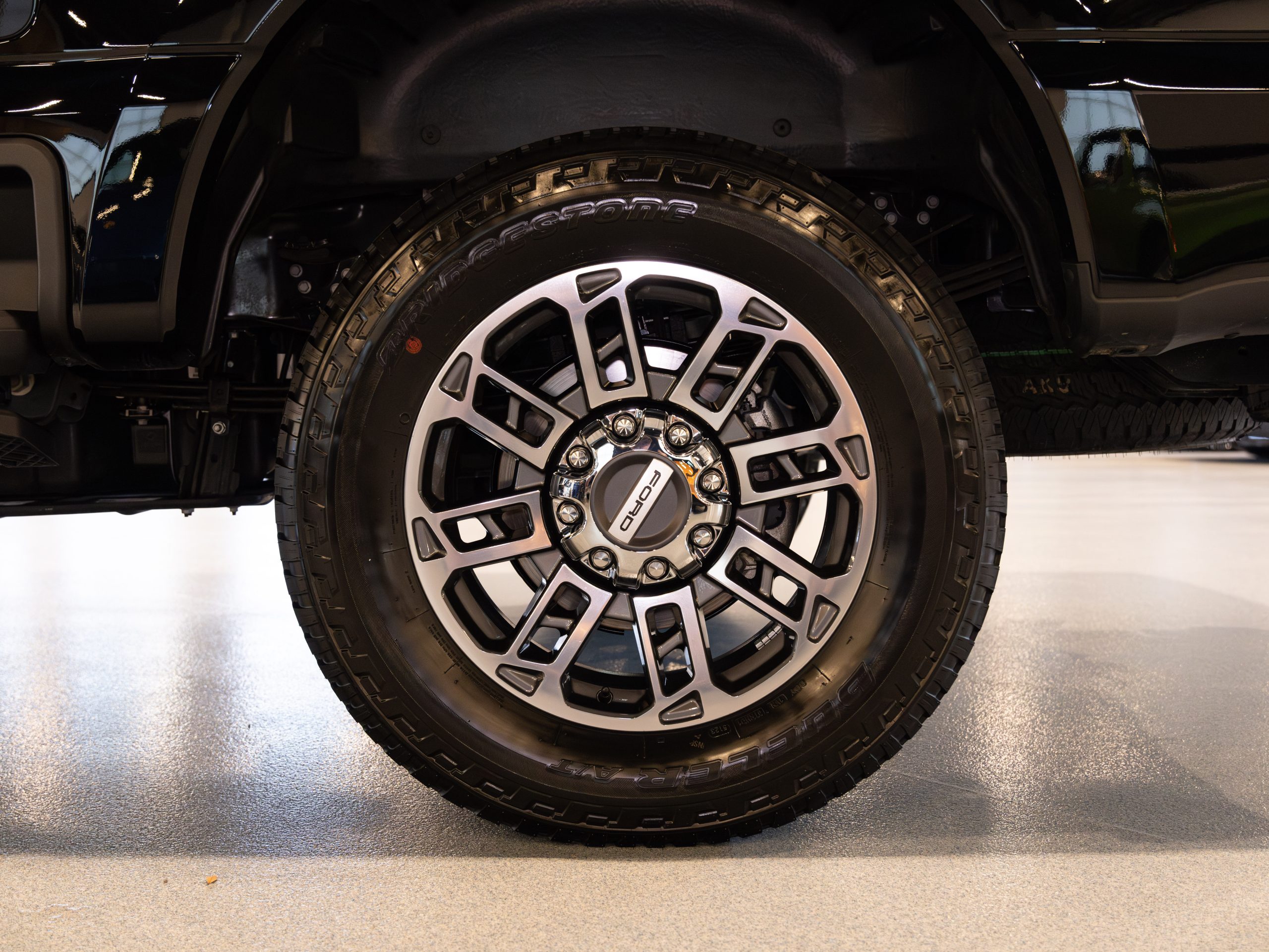 2024 Ford F250 Super Duty Limited - Monarch Showroom